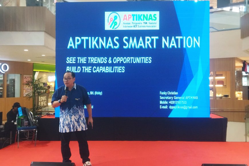 Fanky Christian Paparkan APTIKNAS SMART NATION di APTIKNAS TECHSUMMIT ...